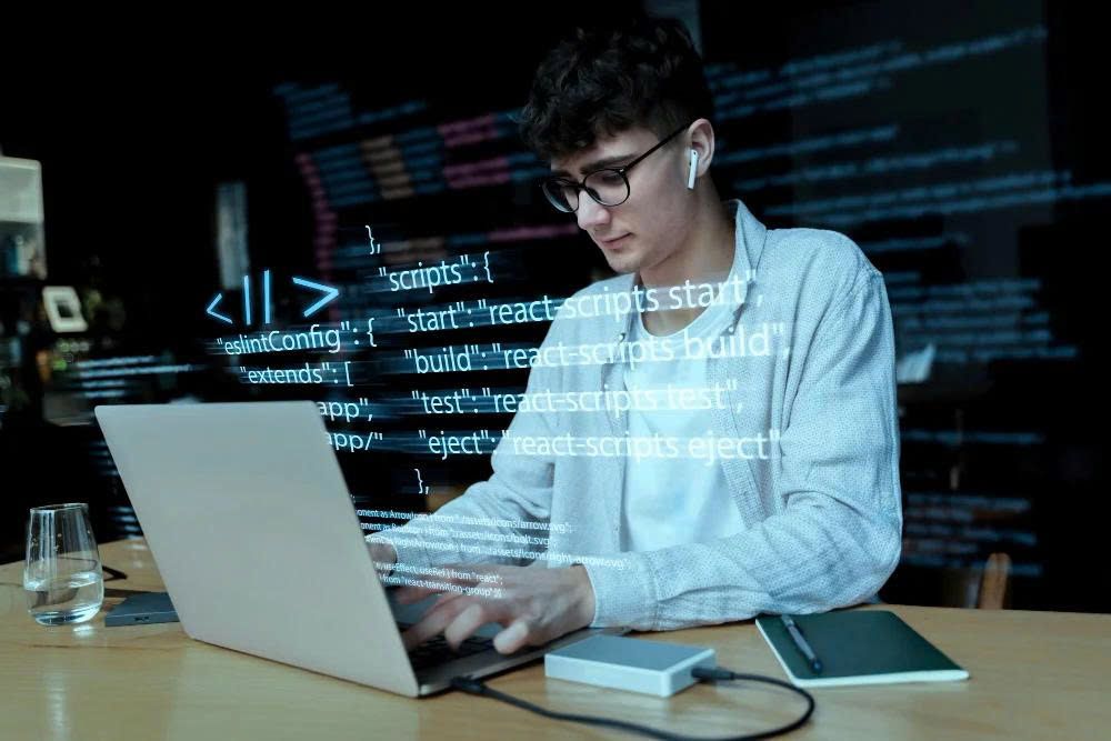 Fresher Developer là gì? Công việc, mức lương và các yêu cầu trong nghề