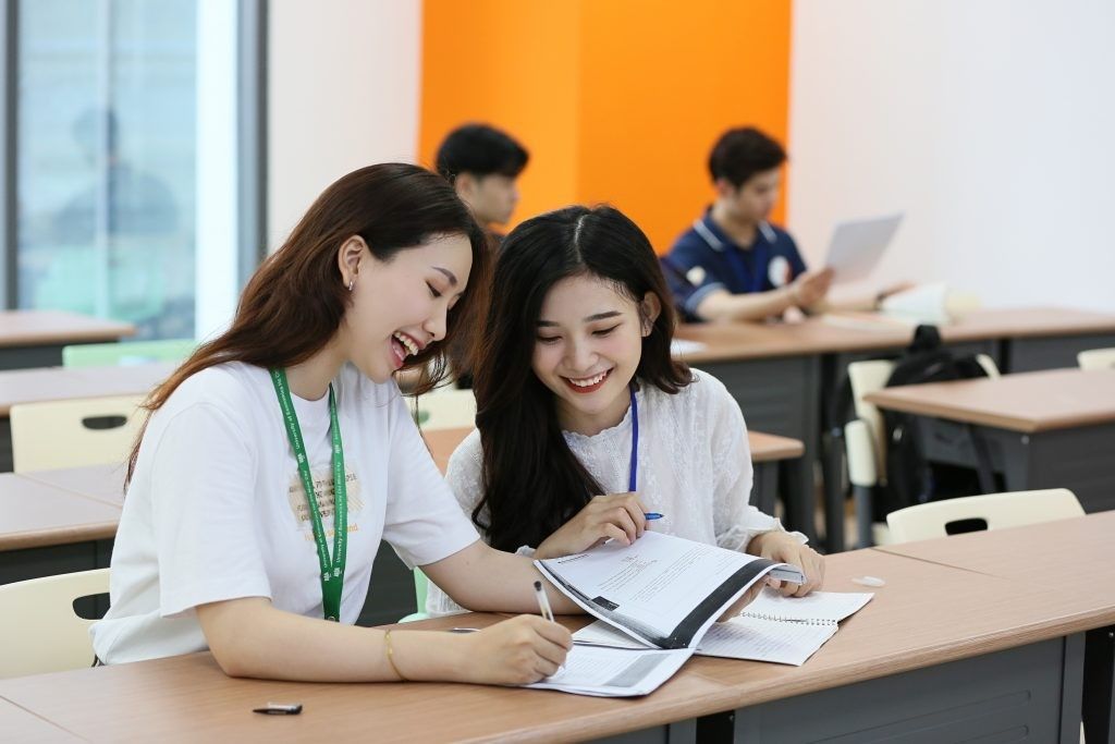 Thế hệ NEET là gì? 5 giải pháp giúp người trẻ tìm lại định hướng