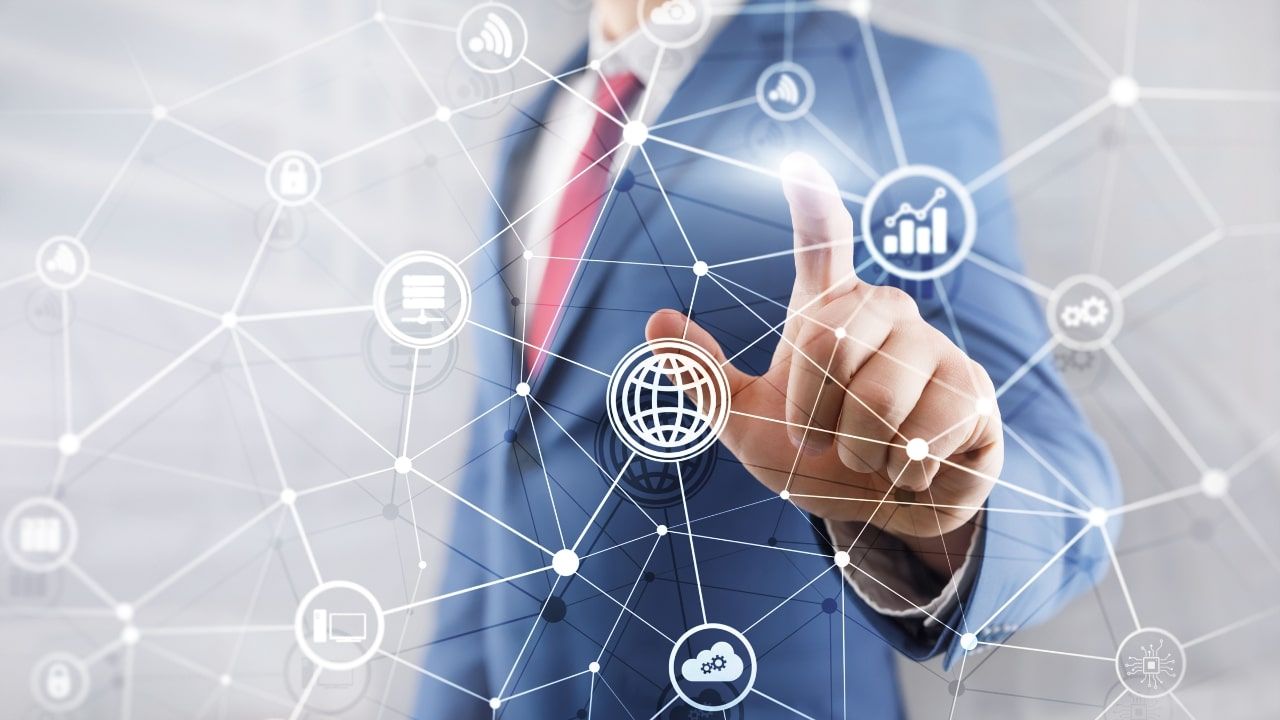 ICT là gì? Khám phá vai trò và ứng dụng của ICT trong mọi lĩnh vực